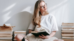 Critical Reading: A Step-by-step Guide For Learners